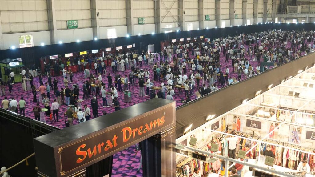 “Surat Dreams”: An Ethnic Exhibition Unfolds at The Grand IEML Stage ...
